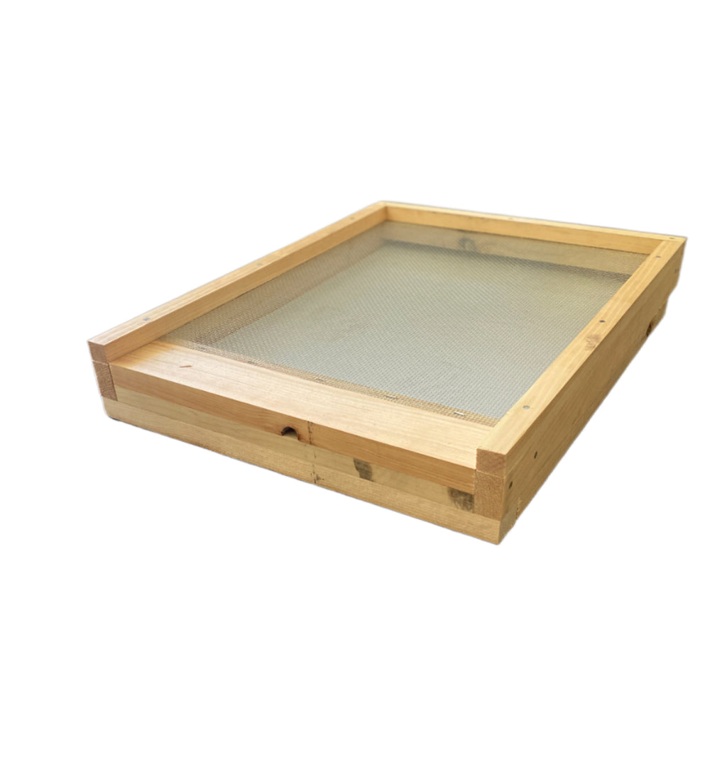 Screened Bottom Board – Home Grown Bee | Vancouver Island Beekeeping